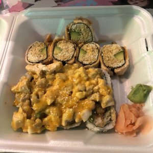 FRIDAY TUNA - 180 Photos & 128 Reviews - Japanese - 750 N Germantown ...