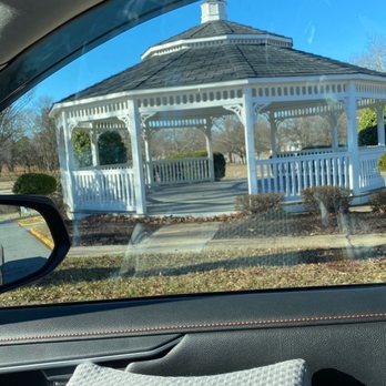 VILLAGE GREEN PAVILLION - Updated December 2025 - 100 Walter Thomas Rd ...