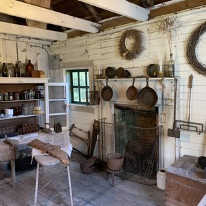 ST SIMONS PUBLIC LIBRARY - 11 Photos - 530 Beachview Dr, St. Simons ...