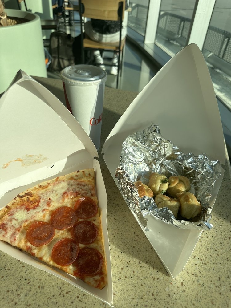 FAMIGLIA PIZZERIA - Updated December 2025 - 33 Photos & 19 Reviews ...