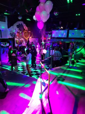 FUZE BOX - Updated December 2025 - 20 Photos & 32 Reviews - 12 Central ...