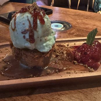 BARGEAN - Updated December 2025 - 135 Photos & 14 Reviews - 1010 SW 8th ...