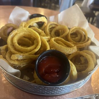 THE RED BLAZER RESTAURANT & PUB - Updated January 2026 - 192 Photos ...