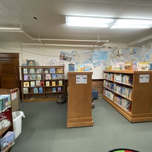 MUNCIE PUBLIC LIBRARY - KENNEDY LIBRARY - Updated July 2025 - 19 Photos ...