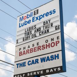MOBIL 1 LUBE EXPRESS - 20 Photos & 28 Reviews - Oil Change Stations ...