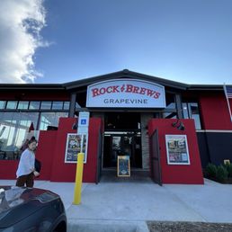 ROCK & BREWS - GRAPEVINE - Updated December 2025 - 304 Photos & 115 ...