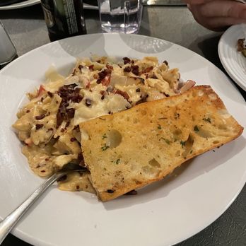 YELLOW BRIX RESTAURANT - Updated December 2024 - 399 Photos & 730 ...