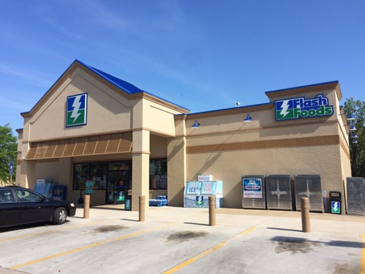 FLASH FOODS - Updated August 2024 - 12155 Highway 92, Woodstock ...