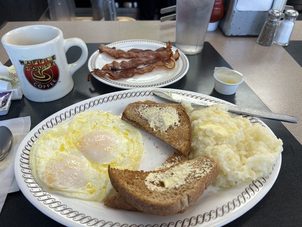 WAFFLE HOUSE - Updated December 2025 - 28 Photos & 52 Reviews - 5013 ...
