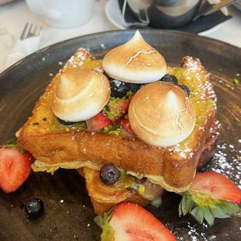 OEB BREAKFAST CO. - LIBERTY VILLAGE - Updated June 2025 - 491 Photos ...