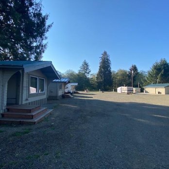 BIG SPRUCE RESORT RV & CABINS - Updated December 2025 - 7 Riverview Dr ...