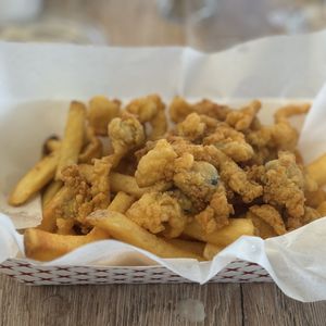 935 SURF SHACK - Updated August 2025 - 935 Ocean Blvd, Hampton, New ...