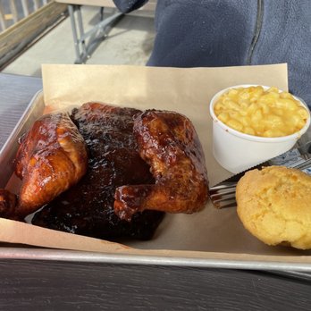 3 LEGGED PIG BBQ - Updated December 2025 - 109 Photos & 143 Reviews ...