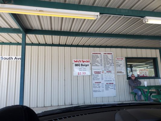 DIXIE DOG DRIVE-IN - Updated April 2024 - 11 Photos & 19 Reviews - 1421 ...