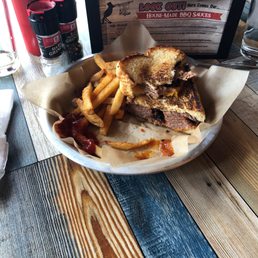 THE RAVEN SOCIAL - Updated June 2025 - 130 Photos & 98 Reviews - 119 S ...