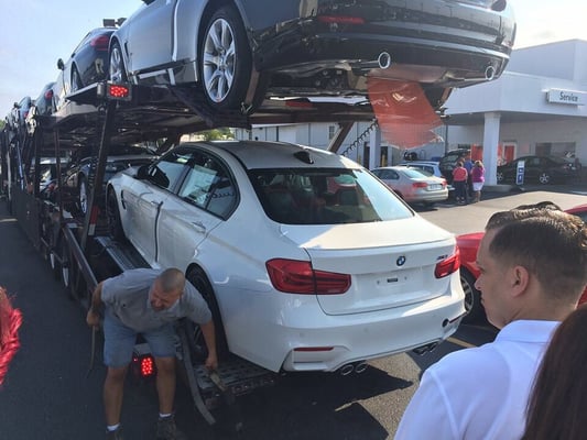 VALLEY AUTO WORLD INC VALLEY BMW - Updated January 2026 - 33 Photos ...