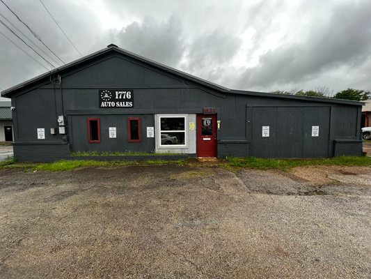 1776 AUTO SALES - Updated October 2025 - 22 Photos - 1621 S Jackson St ...