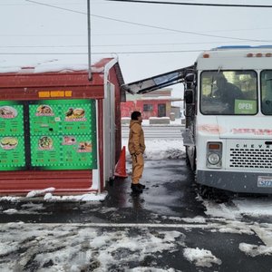 BLUEBIRD INN - 15 Photos & 16 Reviews - 121 E Market St, Bickleton ...