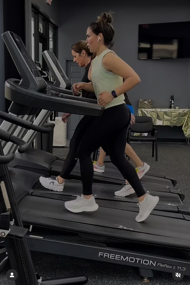 EVANS ELITE PERFORMANCE TRAINING - Updated August 2025 - 30 Photos - 2111 W Loop S, Houston ...