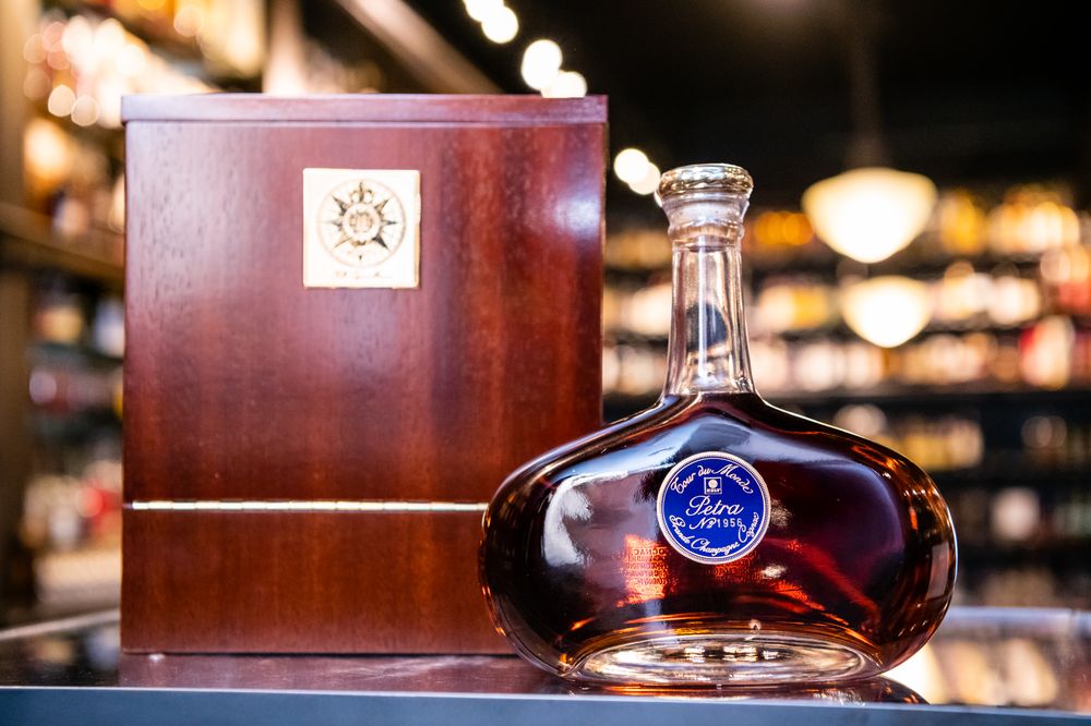 ACE SPIRITS - 27 Photos & 104 Reviews - 4 Shady Oak Rd, Hopkins ...