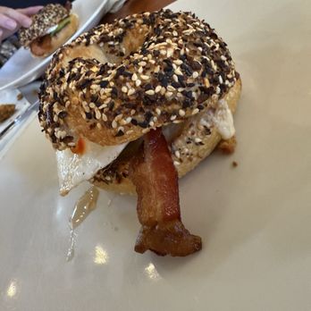 MONUTS - Updated October 2025 - 700 Photos & 604 Reviews - 1002 Ninth ...