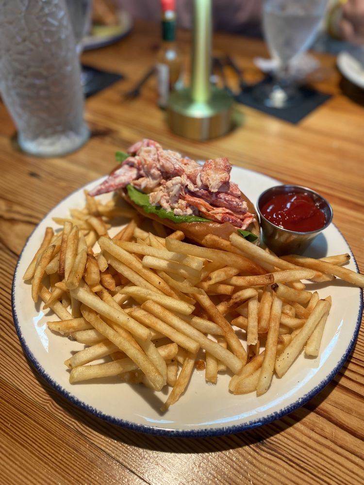 ENCORE BISTRO & BAR - Updated September 2025 - 133 Photos & 193 Reviews ...