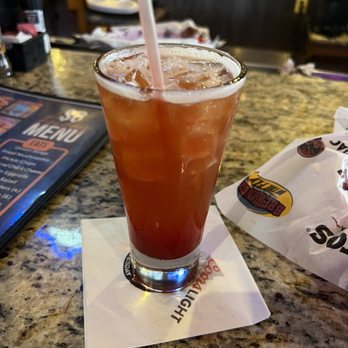 BREWINGZ RESTAURANT AND BAR - Updated August 2024 - 84 Photos & 92 ...