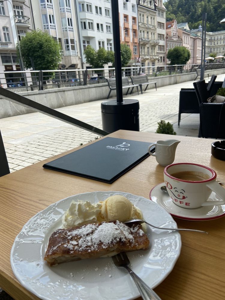 PALACKY PLZENSKA RESTAURACE. - Stará Louka 38, Karlovy Vary, Czech ...