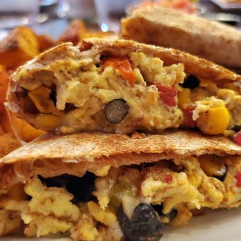 TOAST COFFEEHOUSE - Updated June 2024 - 884 Photos & 760 Reviews - 46 E ...