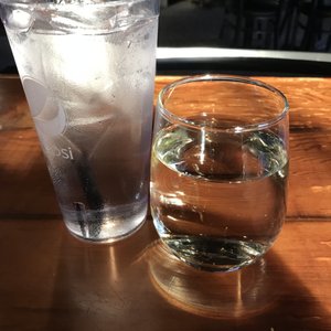 DAMAN’S BAR AND GRILL - 52 Photos & 115 Reviews - 14810 NE 24th St ...