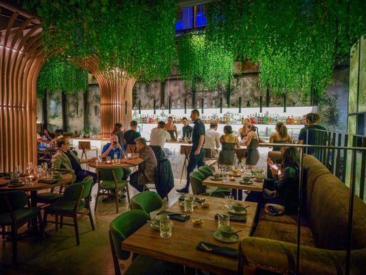 HANG - 47 Photos - 686 Notre-Dame O, Montréal, Quebec - Bars - Phone ...