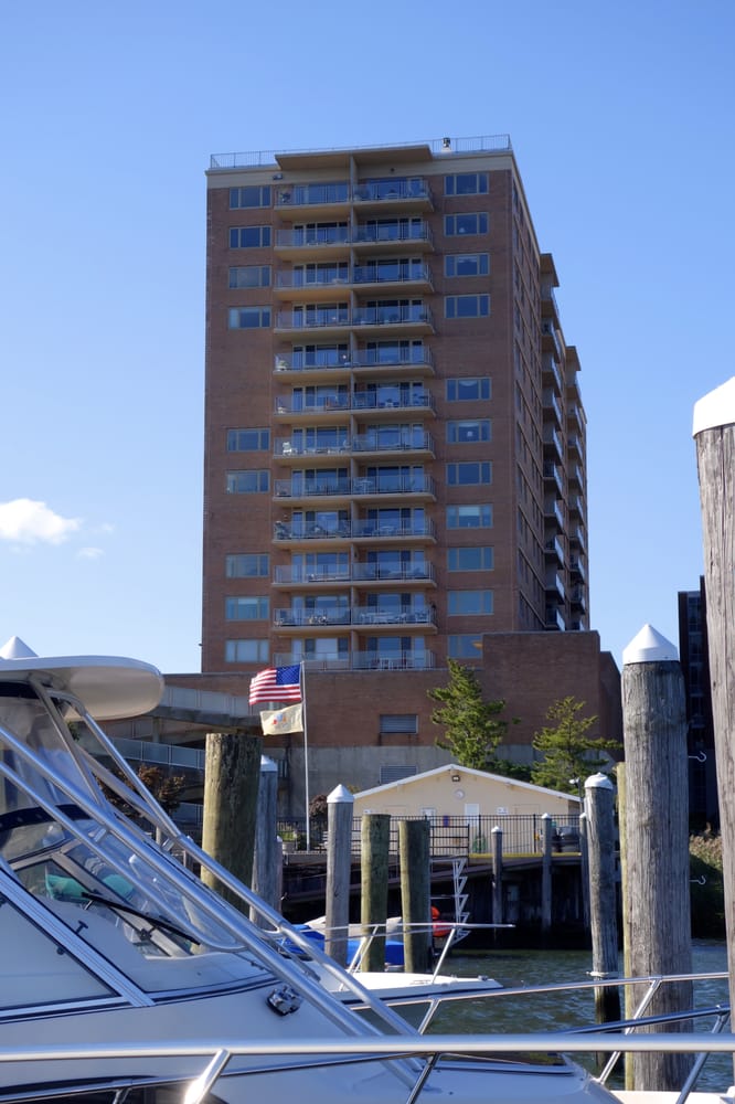 RIVERVIEW TOWERS - Updated July 2025 - 28 Riverside Ave, Red Bank, New ...