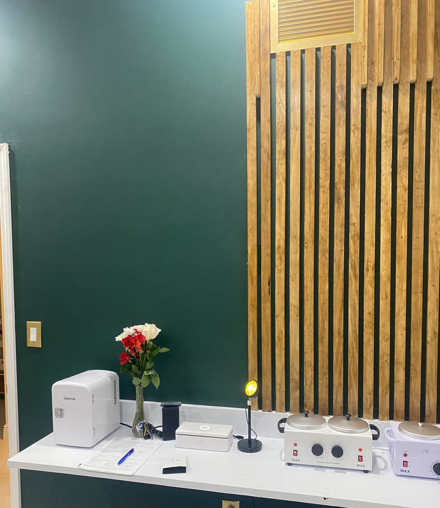 DB BEAUTY STUDIO - Request an Appointment - 2037 N University Dr ...