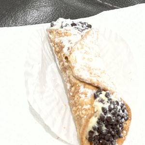 FRAGAPANE BAKERIES - 70 Photos & 123 Reviews - 28625 Lorain Rd, North ...