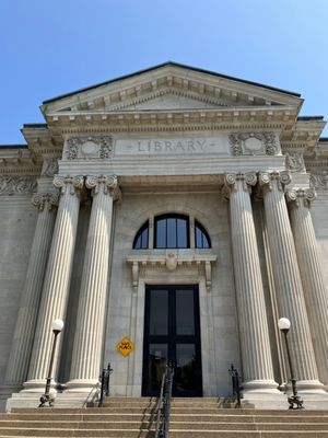 LOUISVILLE FREE PUBLIC LIBRARY - Updated December 2025 - 179 Photos ...