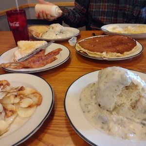 DUTCH CAFE - 14 Photos & 64 Reviews - 6639 US Rte 31 S, Peru, Indiana ...