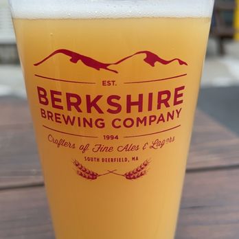 BERKSHIRE BREWING COMPANY - Updated August 2025 - 88 Photos & 38 ...