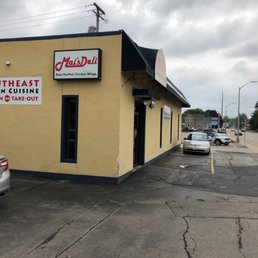 MAI’S DELI - Updated December 2025 - 156 Photos & 260 Reviews - 104 S ...