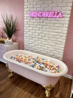 SKINDERELLA SOAPS & SPA BOUTIQUE - Updated October 2025 - 35 Photos ...