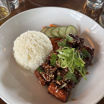 KHUE’S KITCHEN - Updated October 2025 - 107 Photos & 51 Reviews - 693 ...