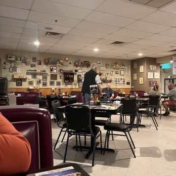 LOU’S DINER - Updated August 2024 - 1433 Photos & 1328 Reviews - 431 S ...