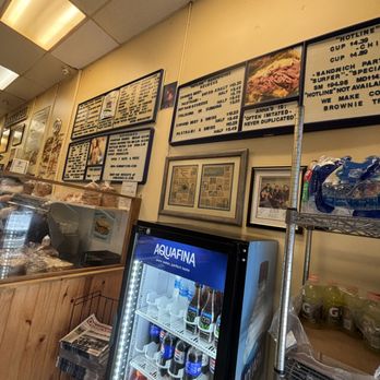 ANNA’S DELI - Updated May 2025 - 95 Photos & 108 Reviews - 8207 Tourist ...