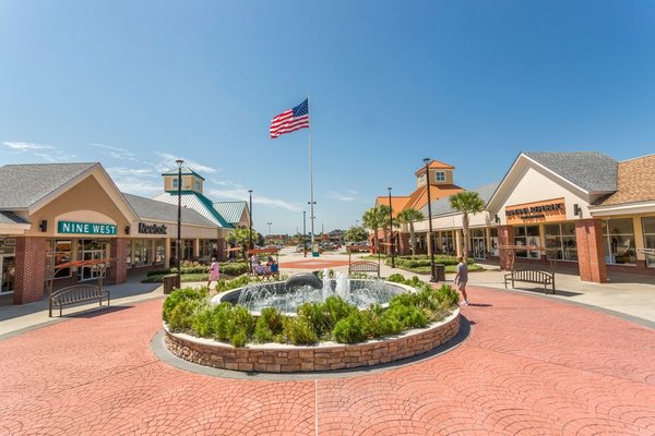 TANGER OUTLETS MYRTLE BEACH HWY 501 - Updated January 2025 - 119 Photos ...