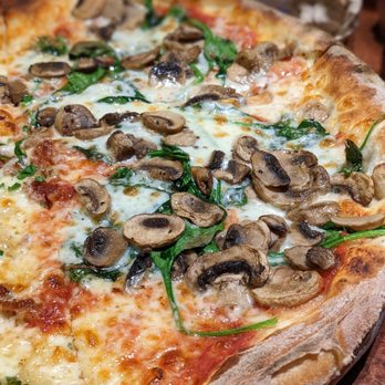 AMICI’S EAST COAST PIZZERIA - Updated September 2024 - 315 Photos & 319 ...