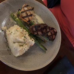 SHUCKERS OYSTER BAR - 629 Photos & 580 Reviews - 411 University St ...