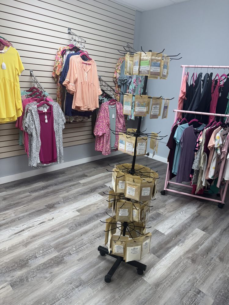 HELLO GORGEOUS - Updated October 2025 - 117 East 7th St, Mountain Home, Arkansas - Plus Size ...