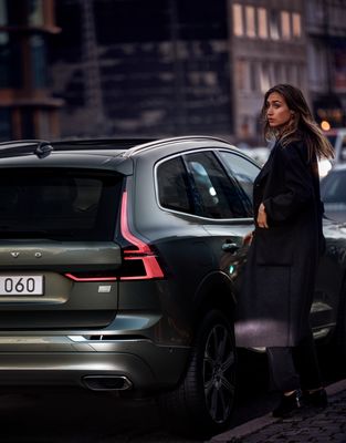 VOLVO CARS OF NAPLES - Updated September 2025 - 82 Photos & 46 Reviews ...