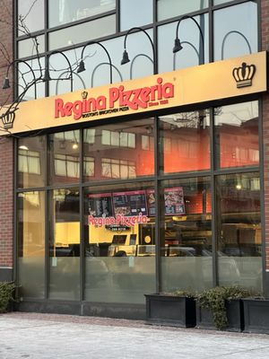 REGINA PIZZERIA - Updated August 2025 - 165 Photos & 201 Reviews - 1330 ...