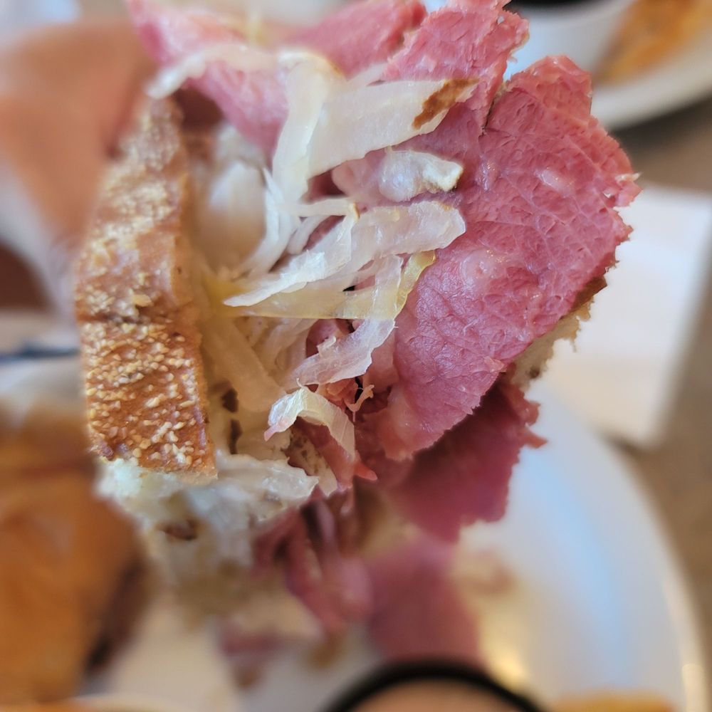 DANNY’S DELI AND GRILL - Updated July 2024 - 414 Photos & 455 Reviews ...