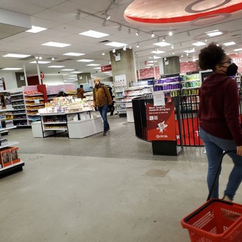 TARGET - Updated May 2025 - 662 Photos & 40 Reviews - 150 E 86th St ...